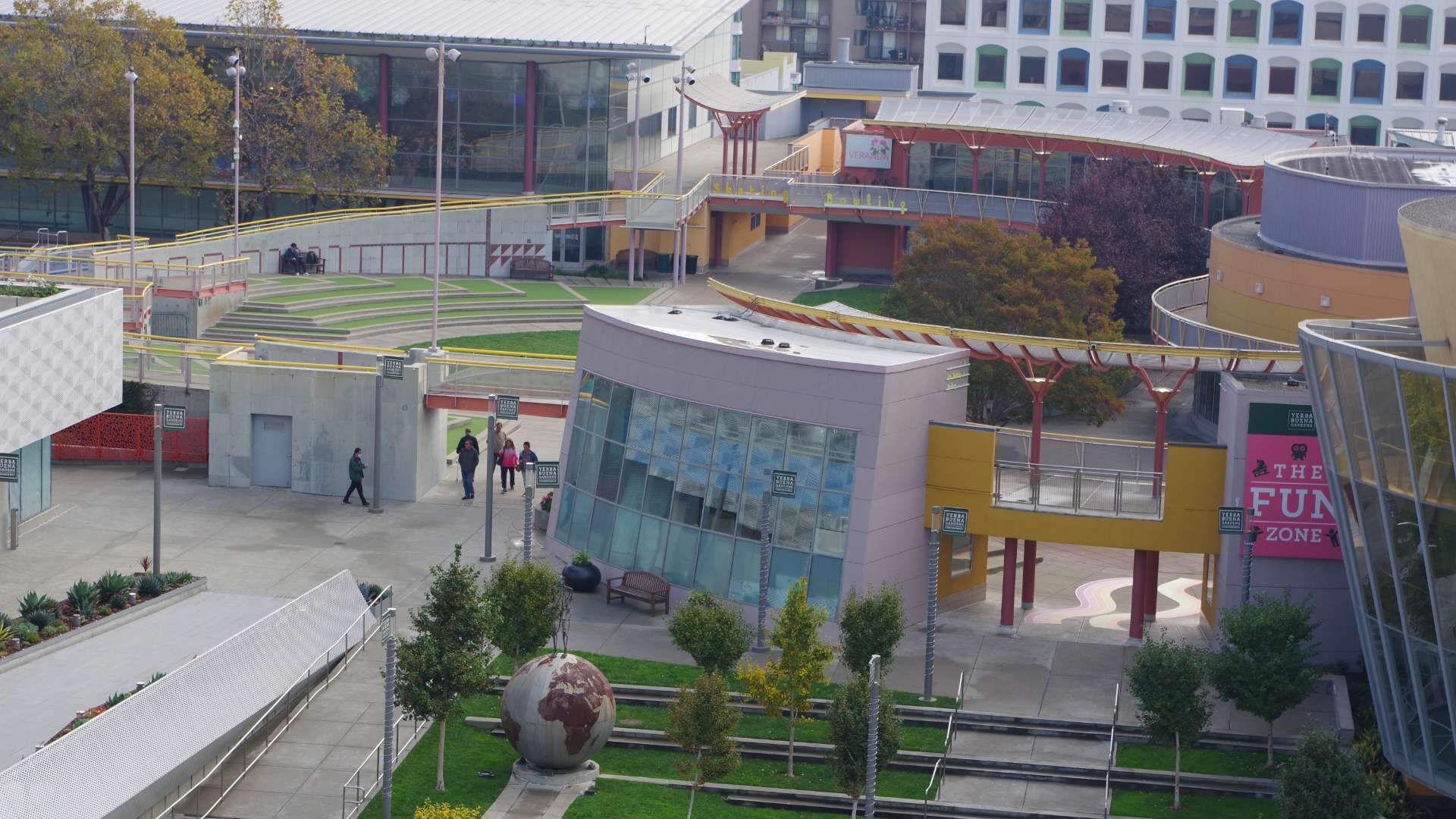Fun Zone & Carousel - Yerba Buena Gardens