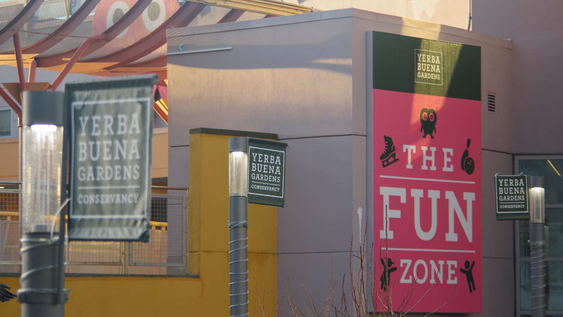Fun Zone & Carousel - Yerba Buena Gardens
